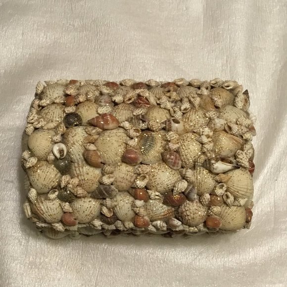 jewelry box | Jewelry | Vintage Seashell Jewelry Box Filled W Lots Of ...